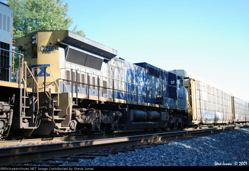CSX 7766 Q201
